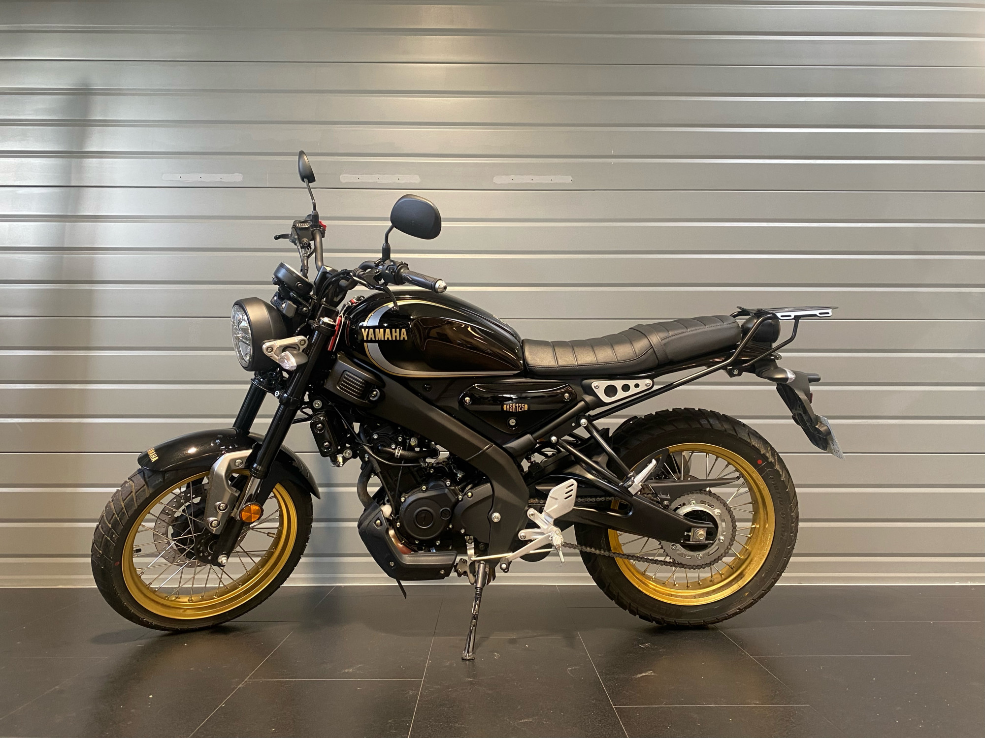 YAMAHA XSR 125 Legacy 2024 125 cm3 | moto custom | 1 500 km | Noir | 85000 La roche sur yon