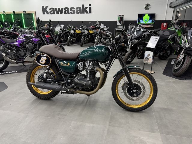 KAWASAKI W800 2015 800 cm3 | moto custom | 26 038 km | 30000 Nimes