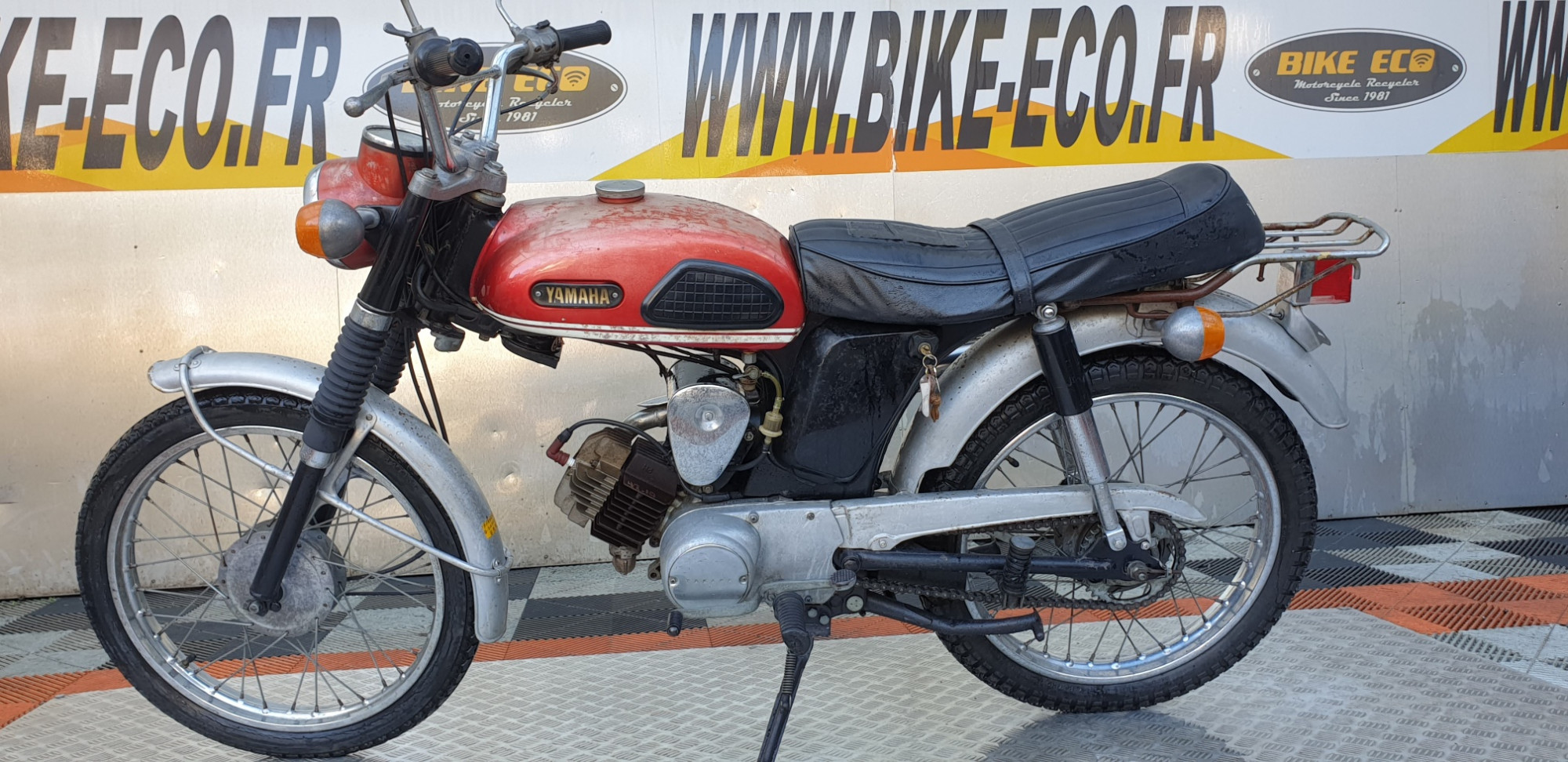 YAMAHA YB 90 1970 90 cm3 | moto trail | 17 757 km | Rouge | 13127 Vitrolles